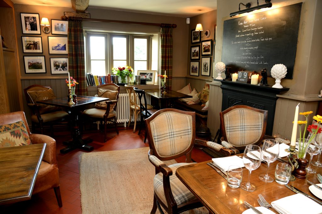 The Duncombe Arms – Food & Drink